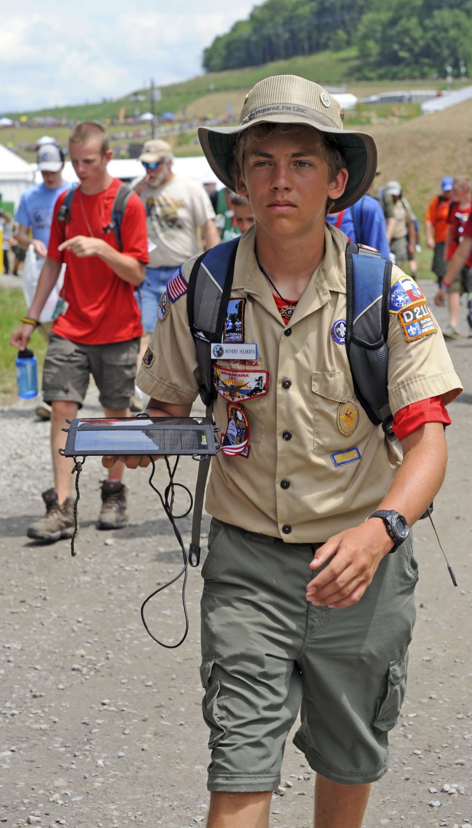 scout-carrying-panel - The Summit Bechtel Reserve